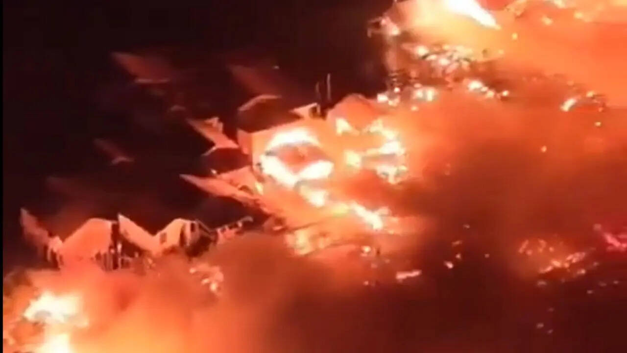 Midnight inferno in Philippines' Bongao: Entire neighbourhoods wiped ...