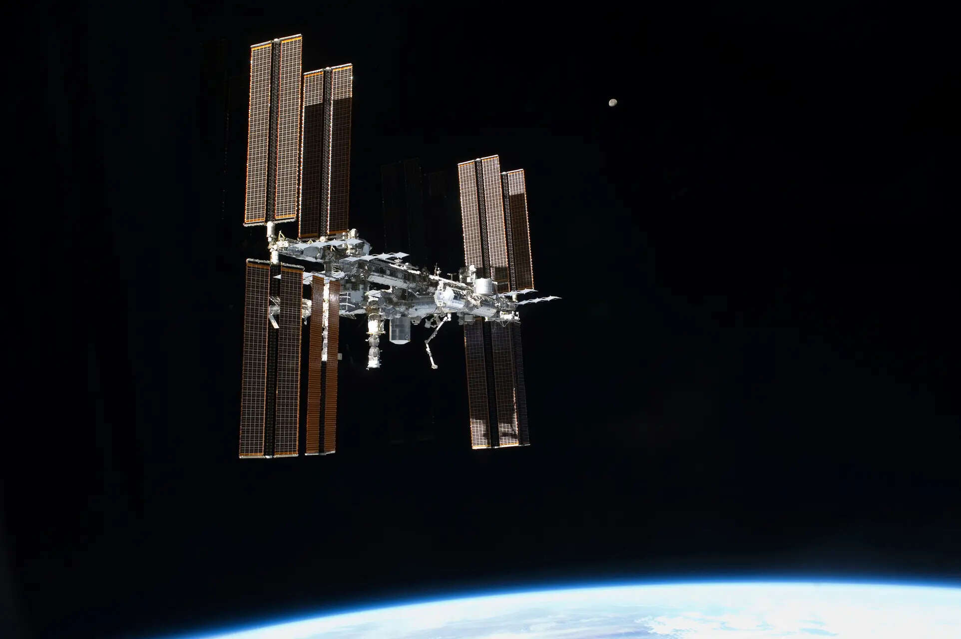 The International Space Station era ends: ISS set to return to Earth ...