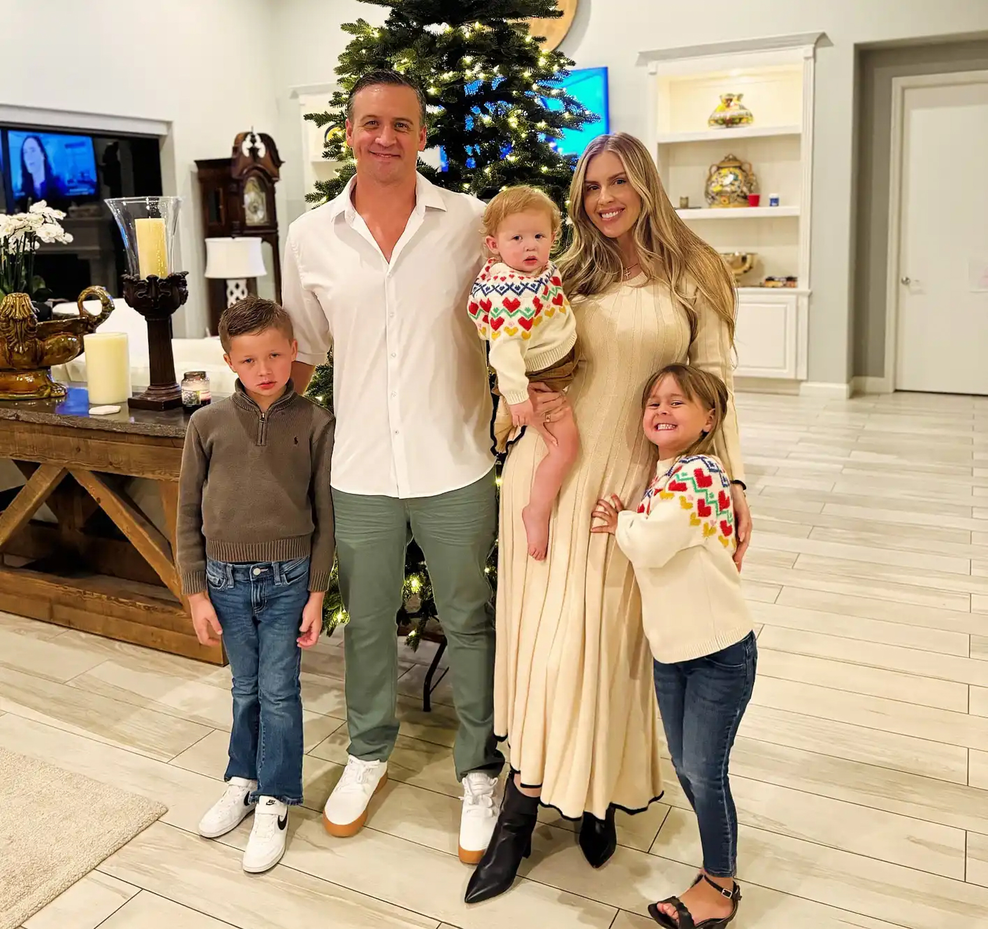 Ryan Lochte’s estranged wife says he is not the father their kids deserve