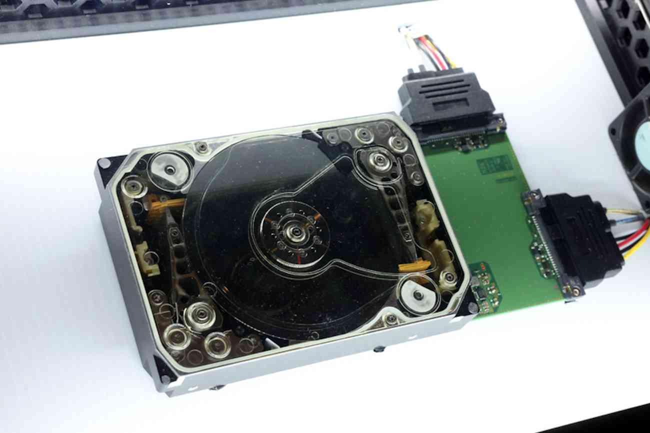 Discos duros HAMR de 100 TB: la próxima gran revolución del ...