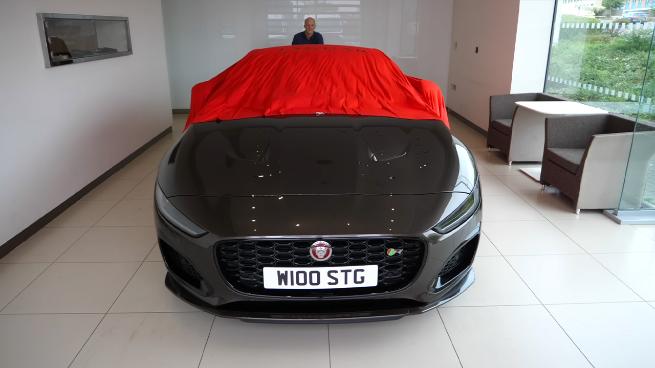 Jaguar F-Type new car day: Hands-on review and first drive impressions