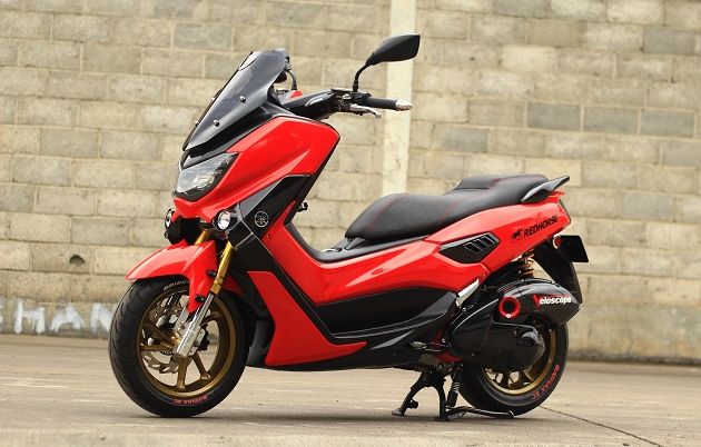 Cuma butuh 900 ml, ini efek samping oli mesin motor matic Yamaha NMAX ...