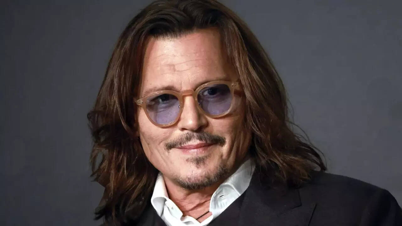 Johnny Depp looks unrecognisable for his Hollywood comeback with ...