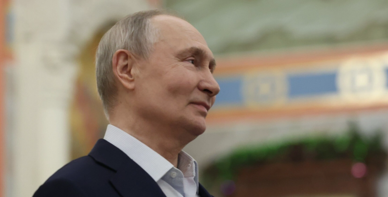 After 25 years in repair, Russia’s giant warship returns to sea