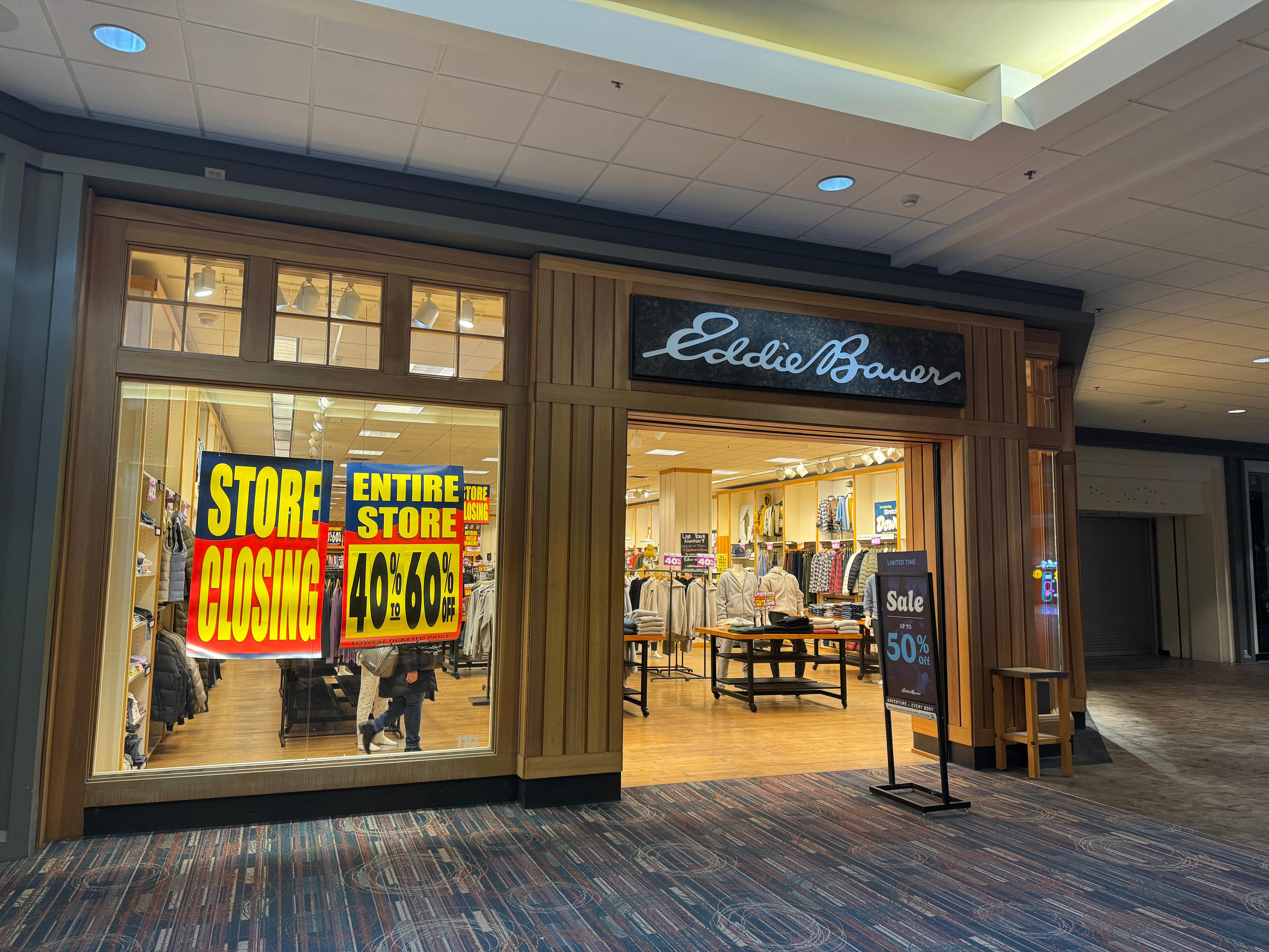 How many NJ layoffs will bankruptcy of Eddie Bauer operator cause?