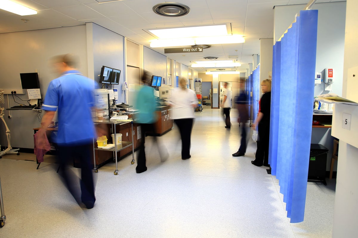 NHS winter planning 'paying off' as flu hospital admissions fall 25% ...