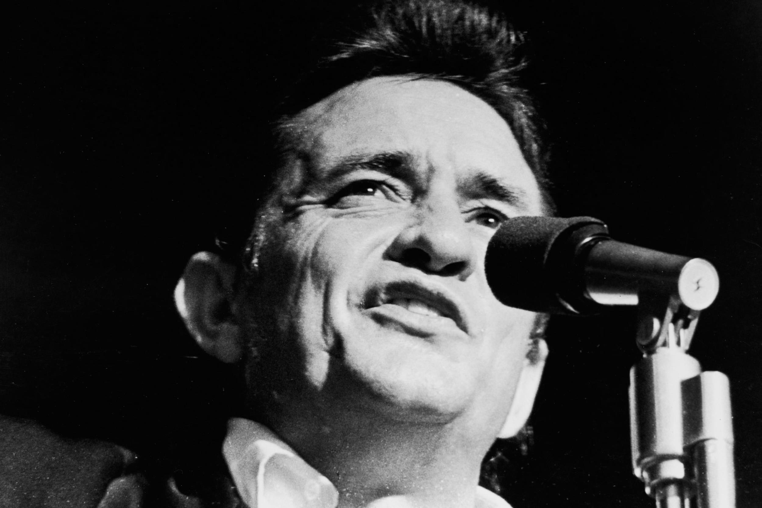 20 country albums that even country haters love to listen to