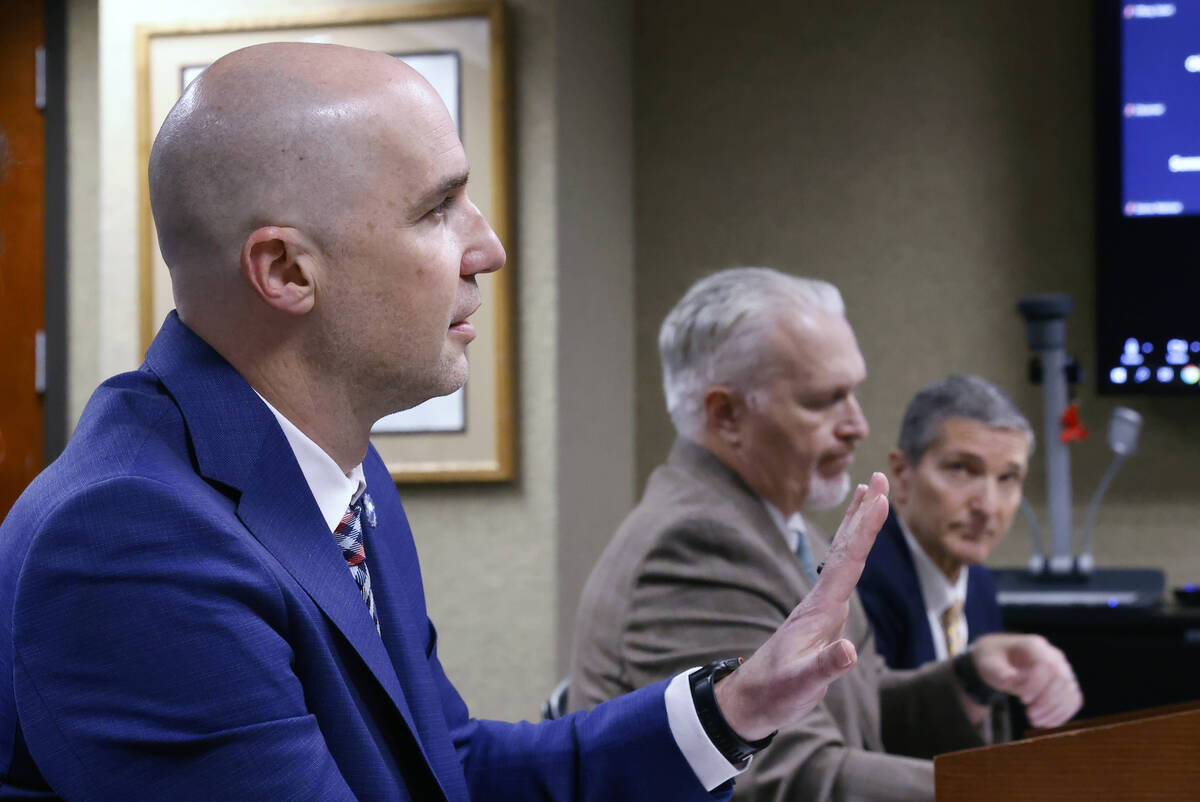 Judge limits ‘useless’ grass order in Southern Nevada