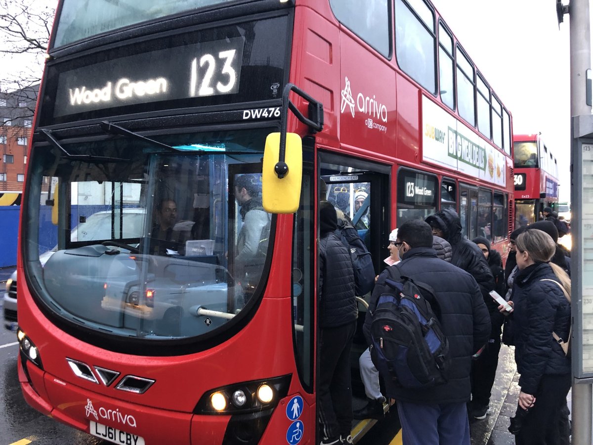 London's 7.1mph average bus speed no faster than jogging pace