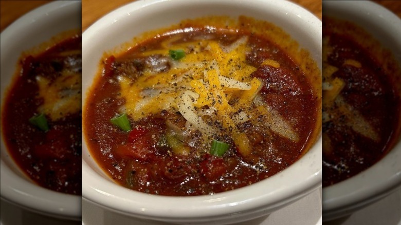 21 popular Outback Steakhouse menu items, ranked worst to best