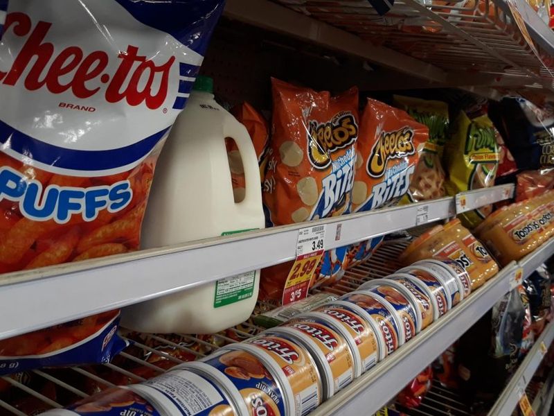 12 shopping behaviours that frustrate supermarket workers more than you ...
