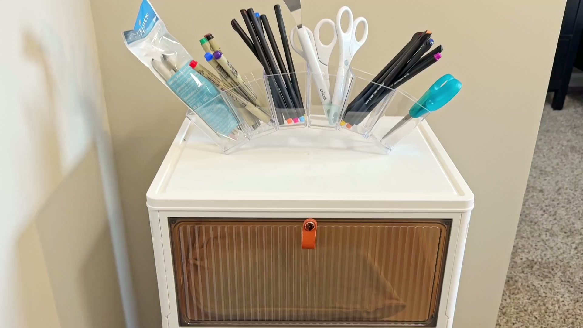 She buys Dollar Store cups for this genius storage hack!