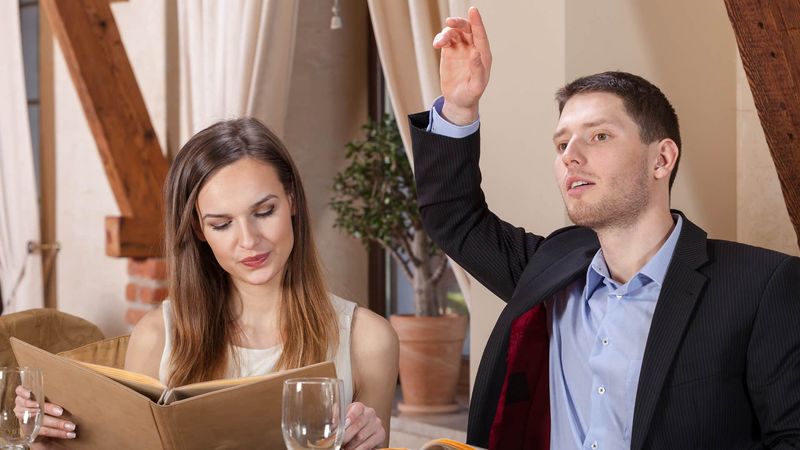 Dining habits that irritate waiting staff and things that make their ...