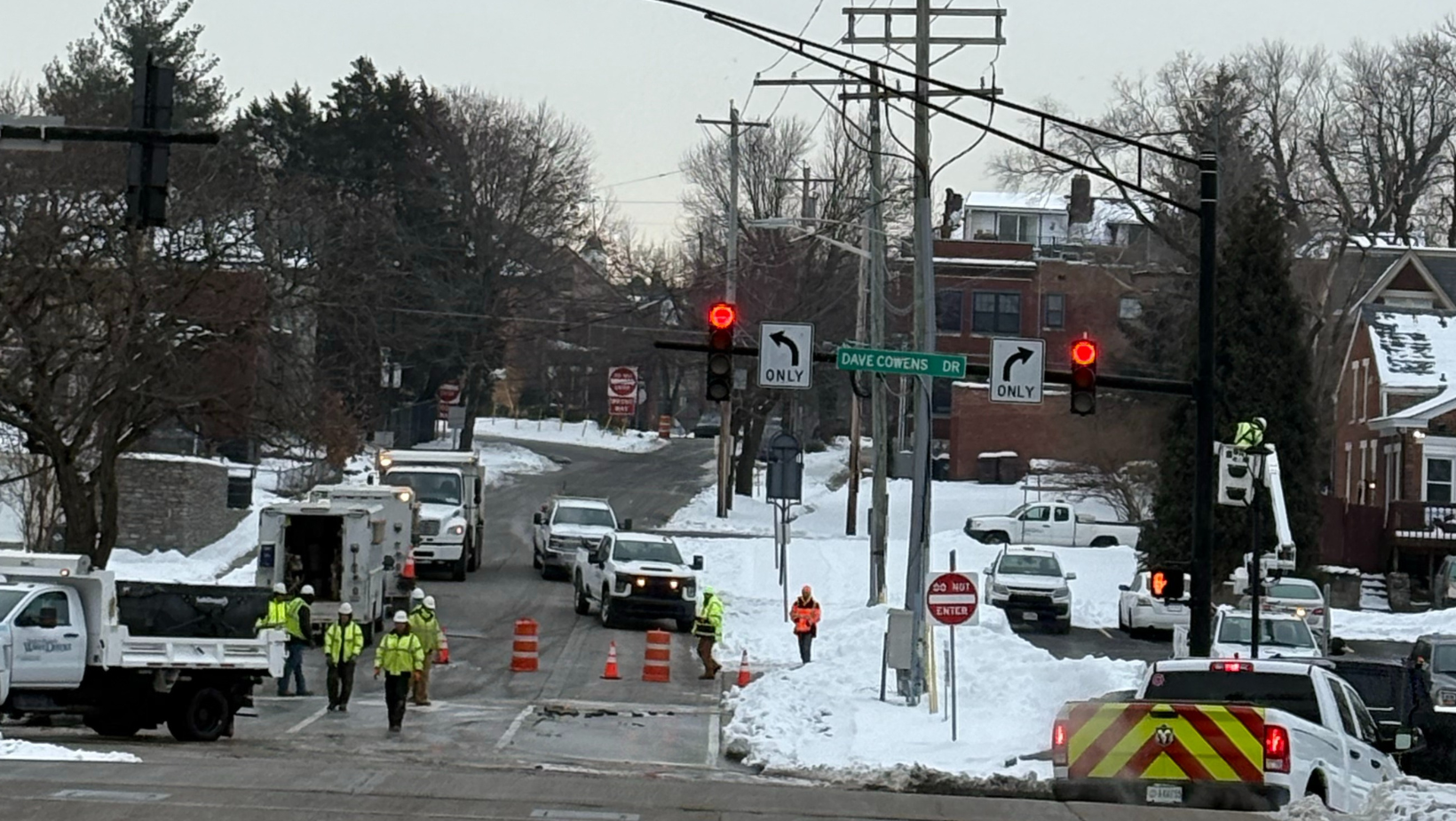 Water main break shuts down ramp along I-471; closure expected for hours
