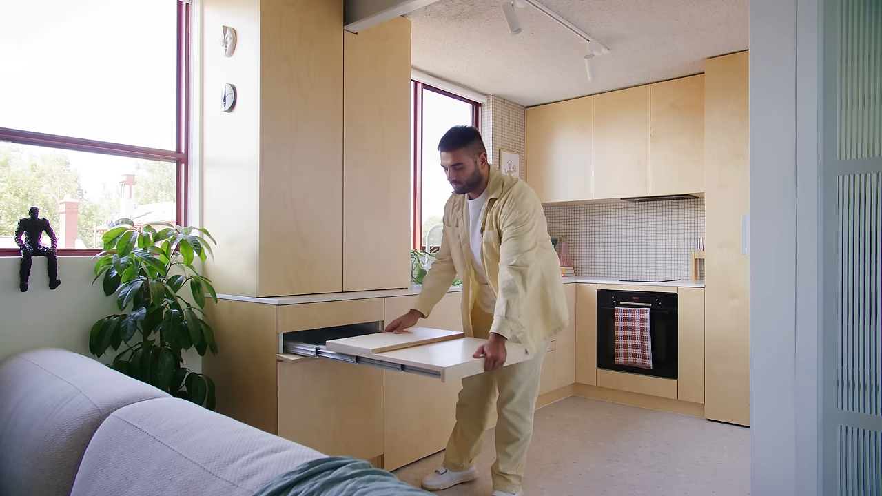 Only 452 sqft - but it feels open and easy