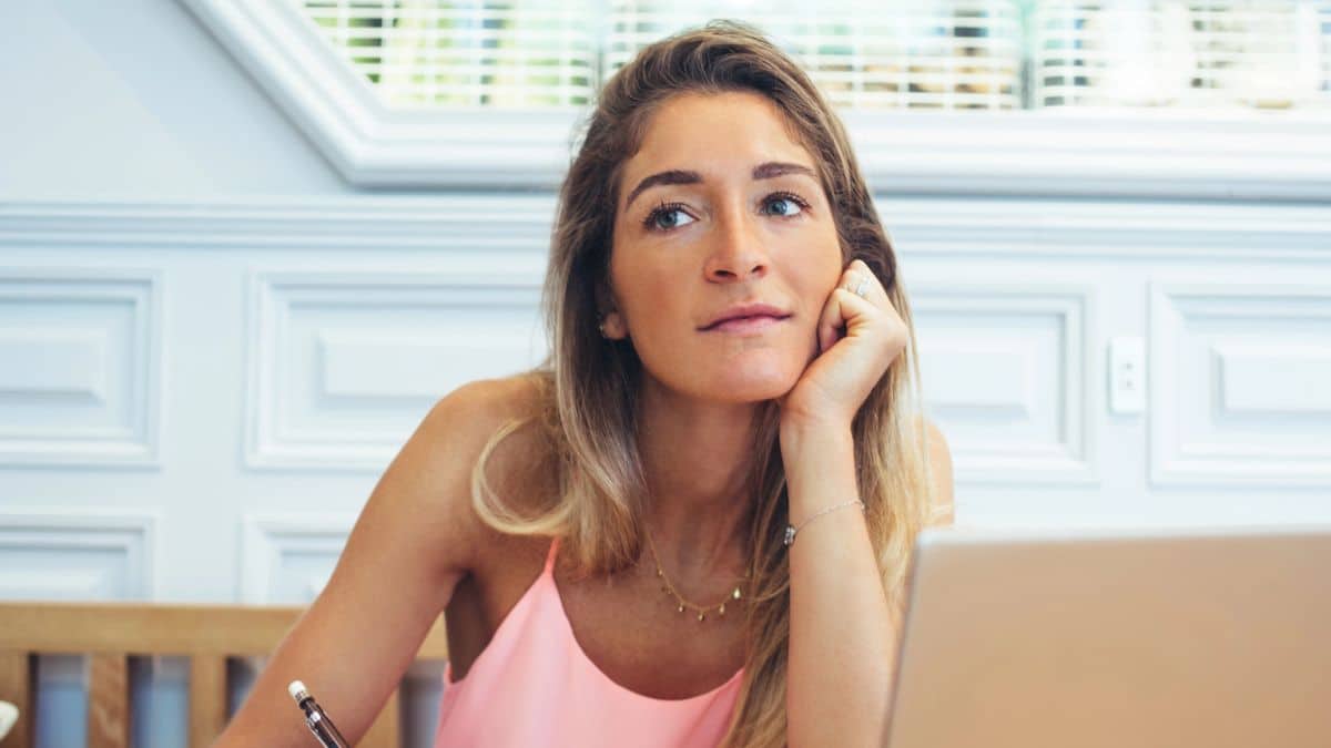 15 remote side hustles anyone can start