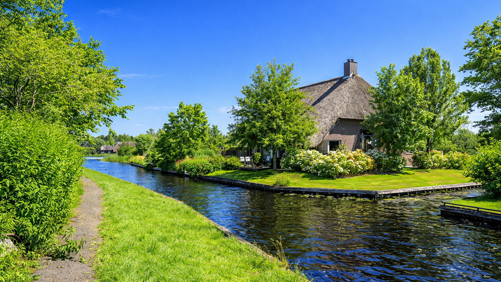 Dwarsgracht Netherlands Peaceful Canal Village in the Countryside (4K)