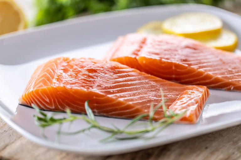 Cardiologists share the foods they eat for optimal heart health
