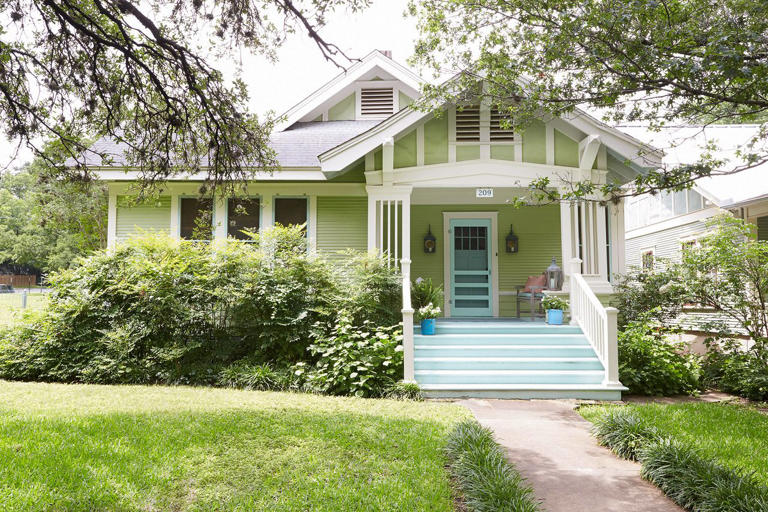 10 dos and don'ts for choosing front door colors