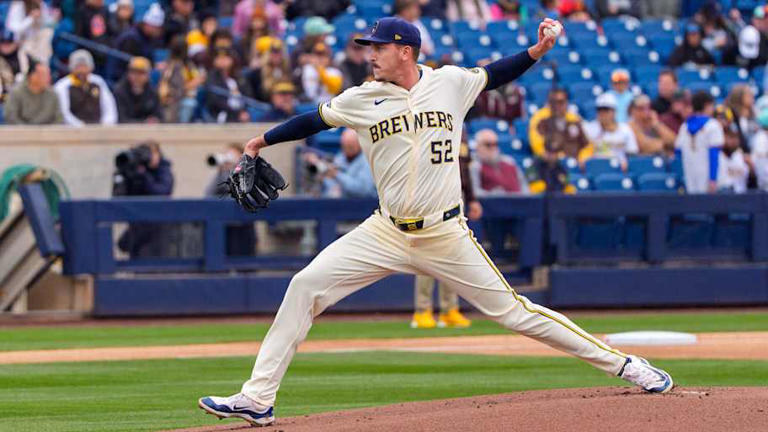 Royals could target pitcher one year removed from 1.73 ERA season