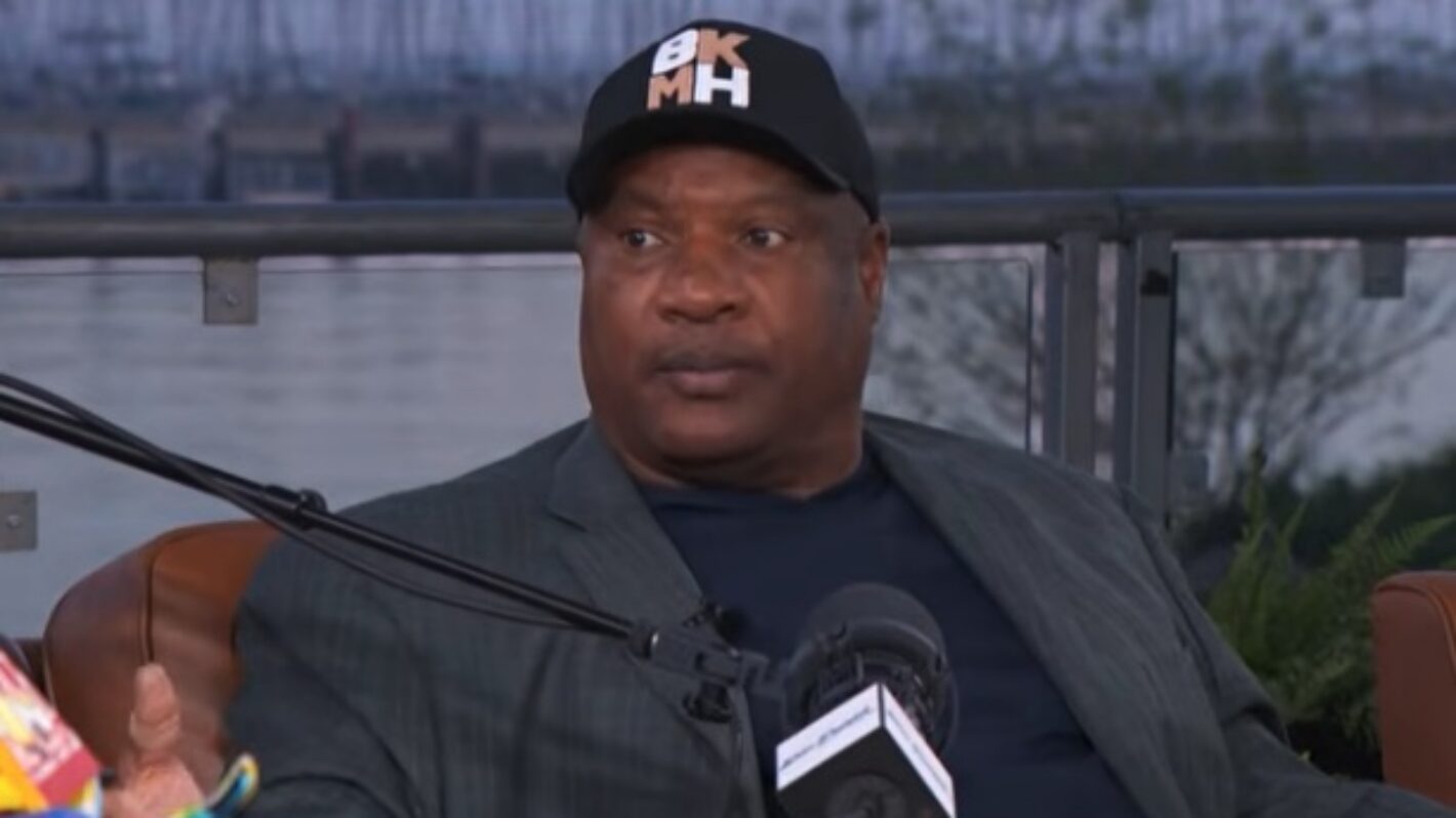 NFL & MLB all-star Bo Jackson reveals cancer diagnosis