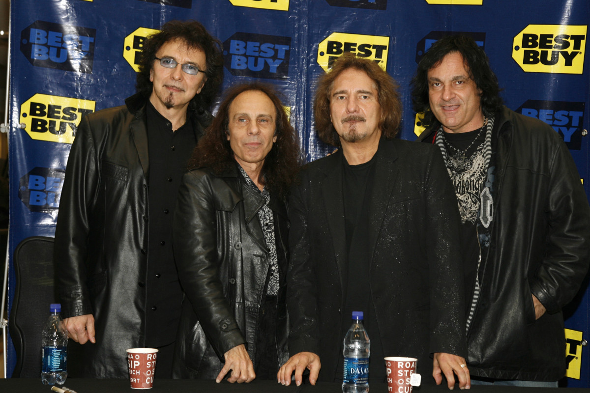 '70s heavy metal band announces first-ever release from legendary reunion
