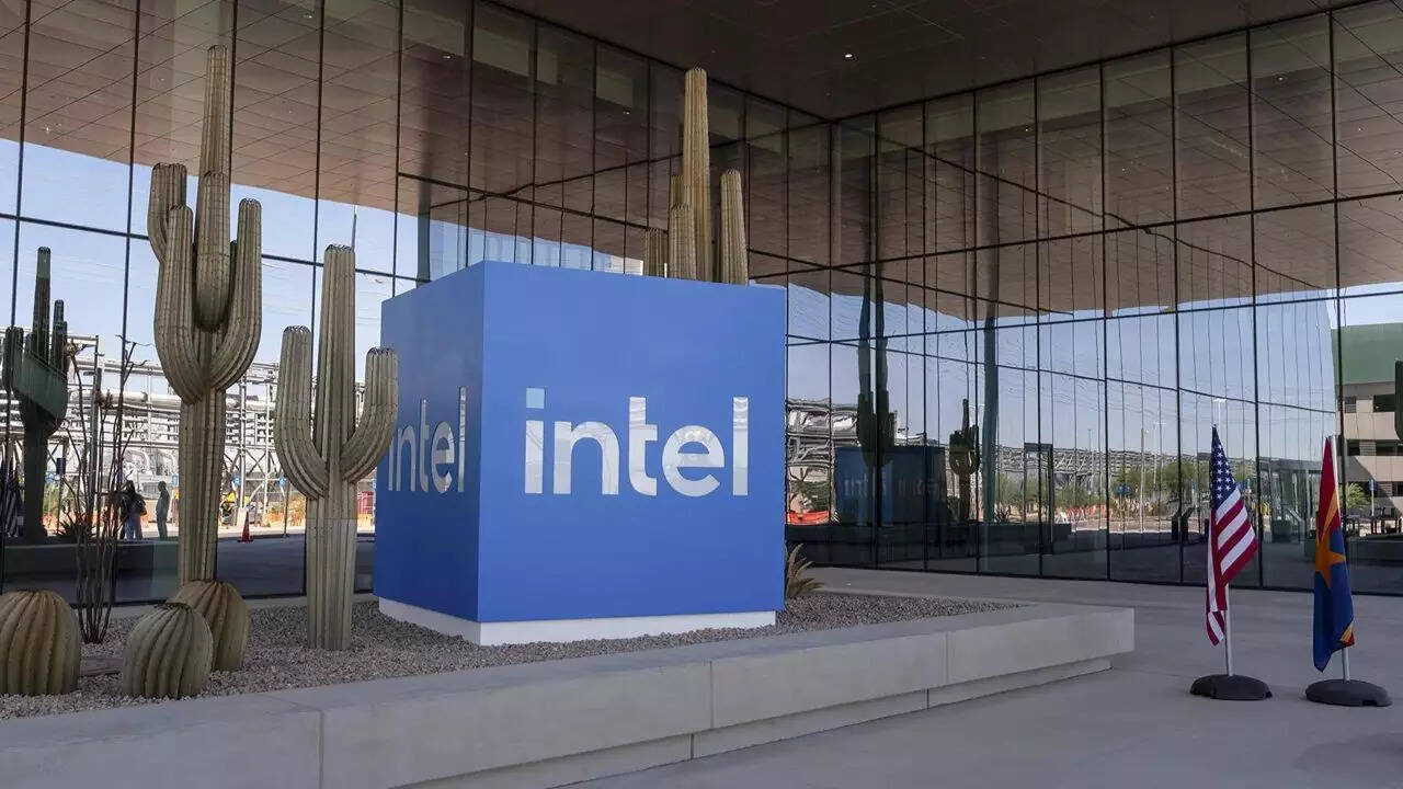 Intel CEO'sends a message' to Nvidia: I just hired a ...