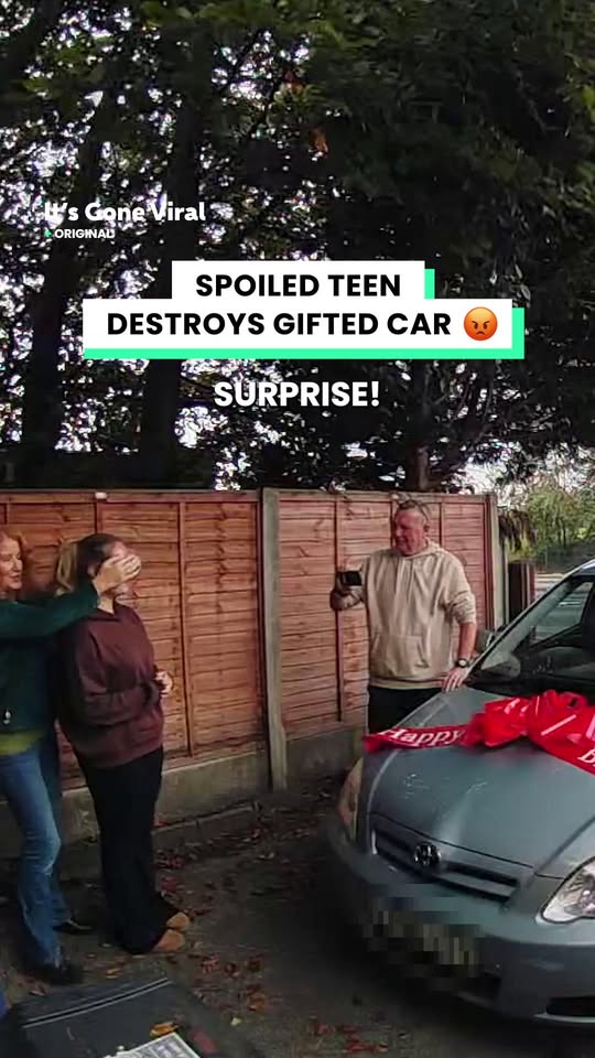 Spoiled teen humiliates dad over a gifted car