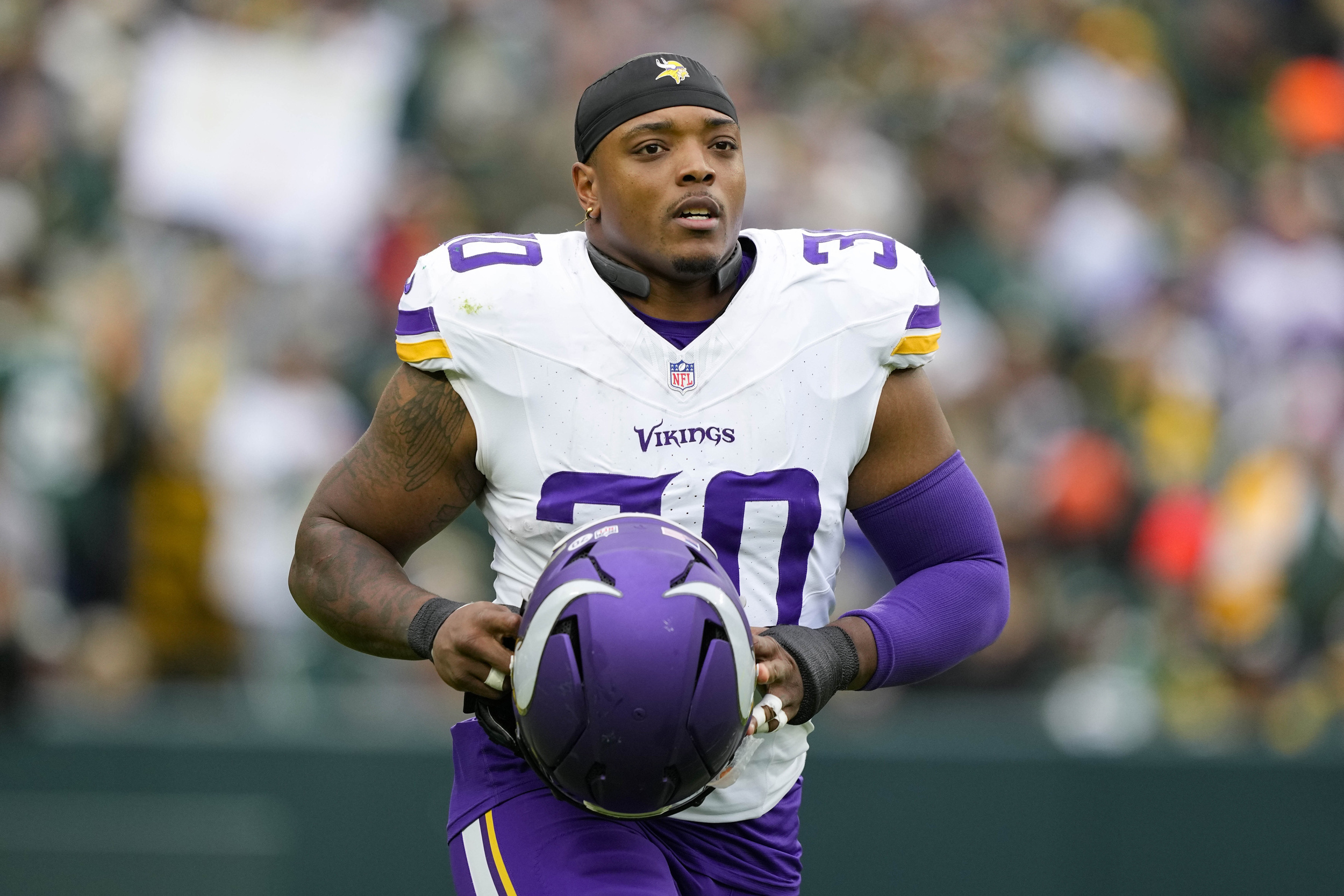 Vikings FB CJ Ham retires
