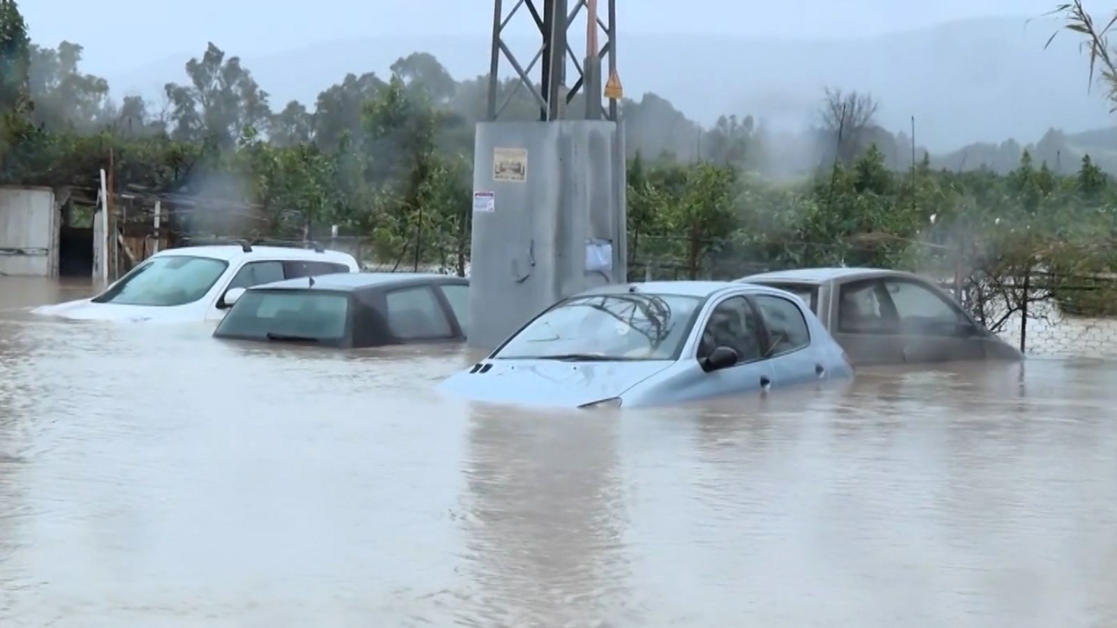 Thousands evacuated after severe floods hit Spain