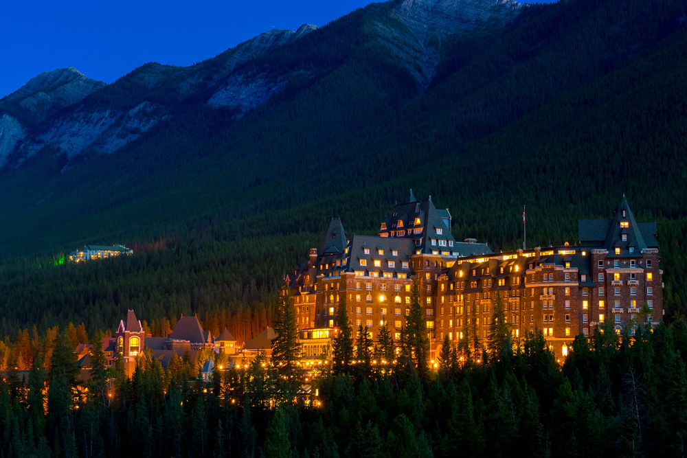 Historic hotels with famous former guests