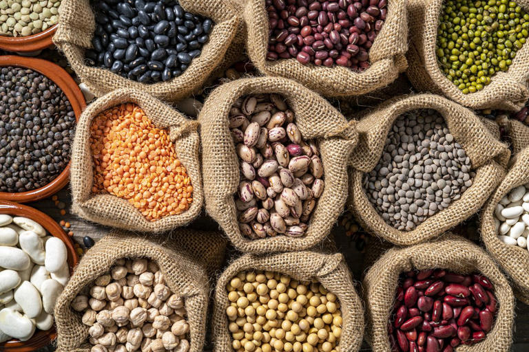 Cardiologists share the foods they eat for optimal heart health