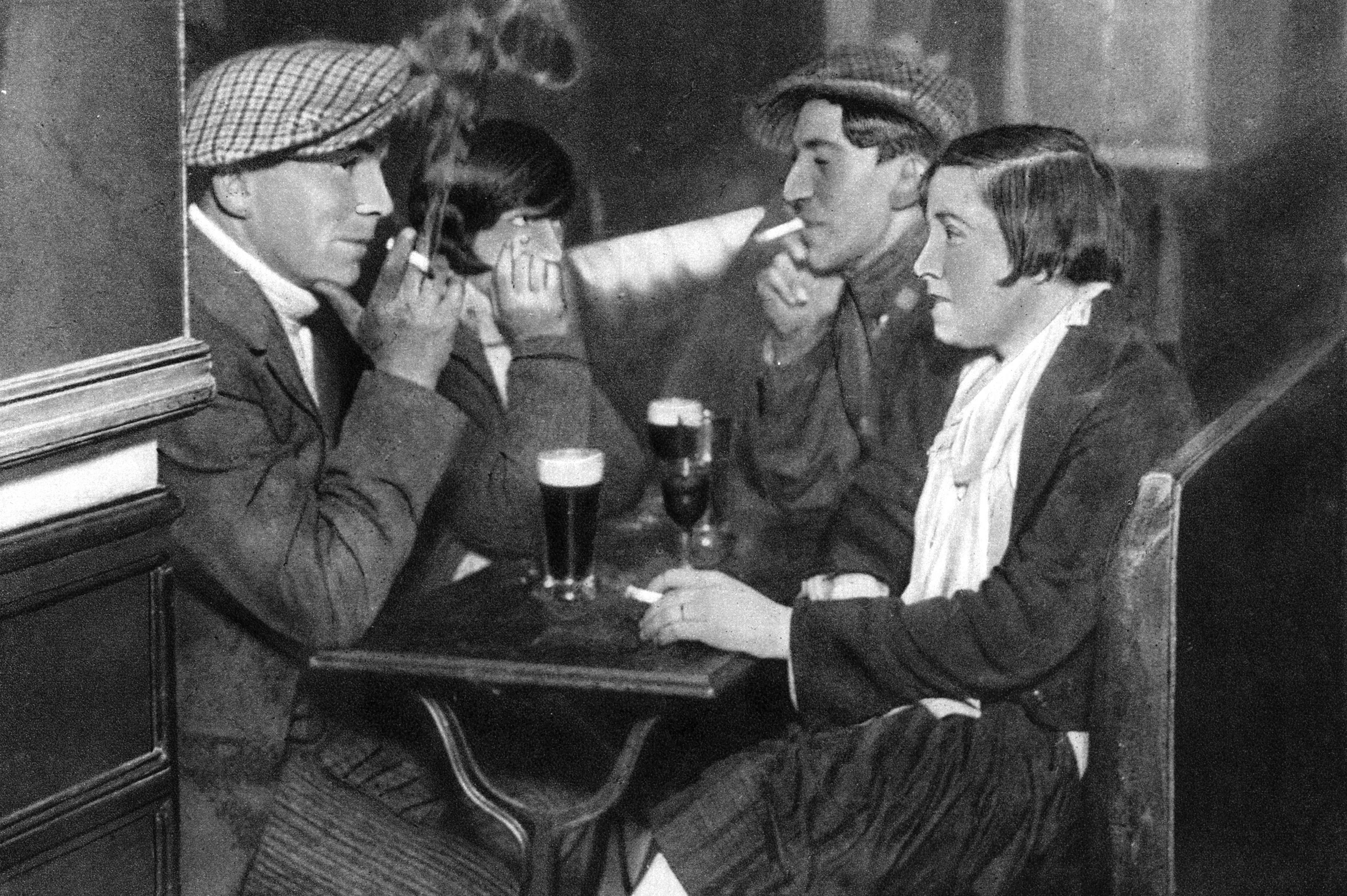 25 public behaviors that used to be acceptable