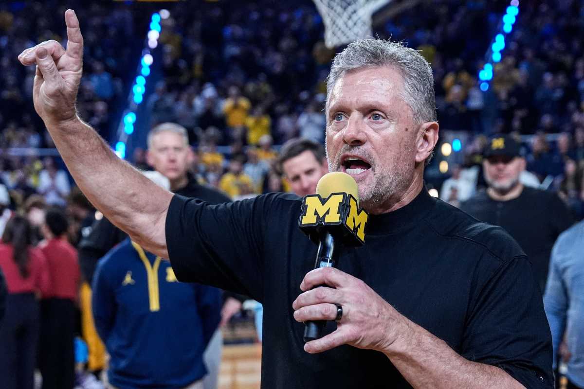 Michigan Wolverines predicted to lose four-star EDGE Jayce Brewer to ...