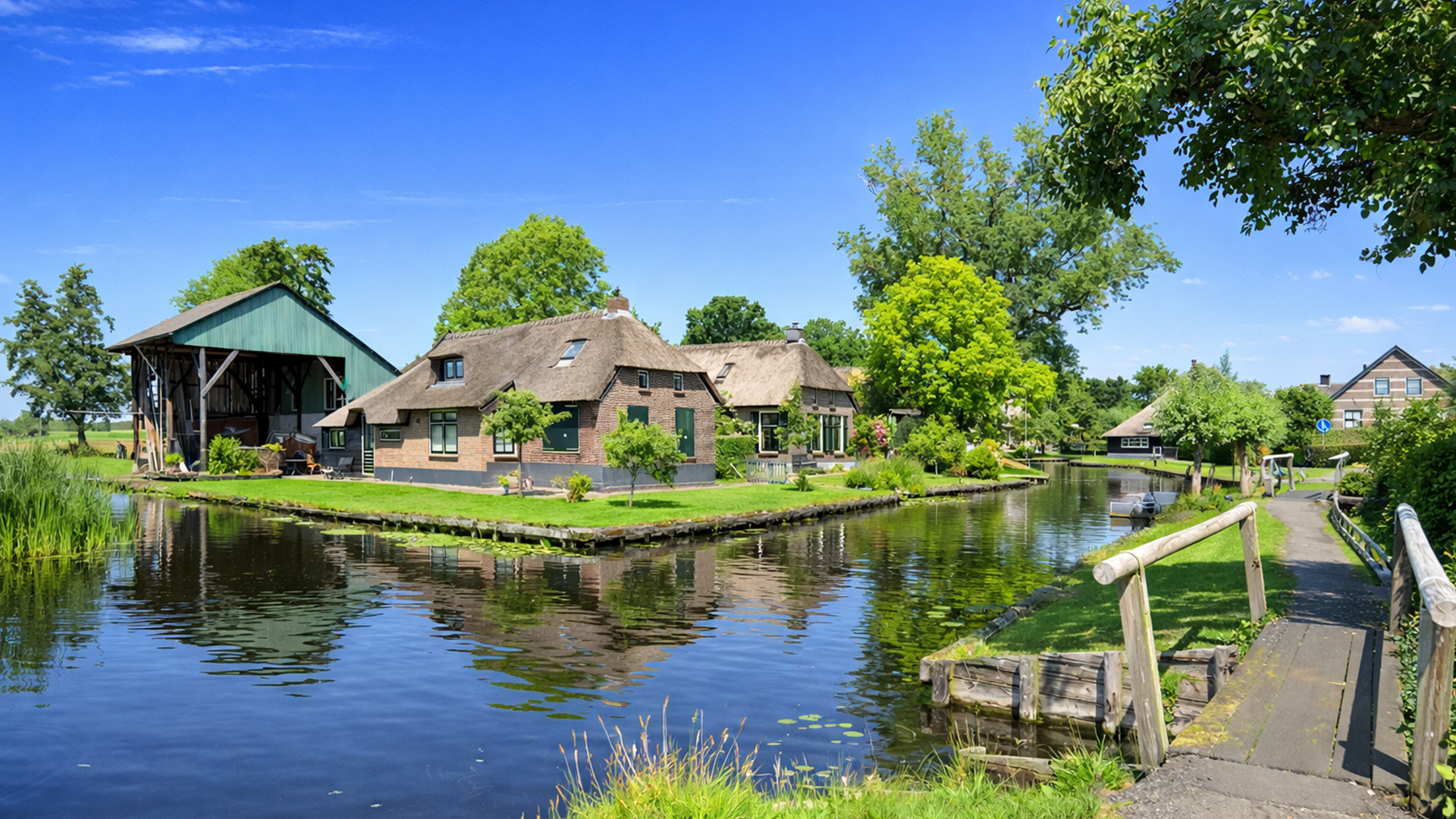 Dwarsgracht Netherlands calm Dutch countryside canal walk (4K)