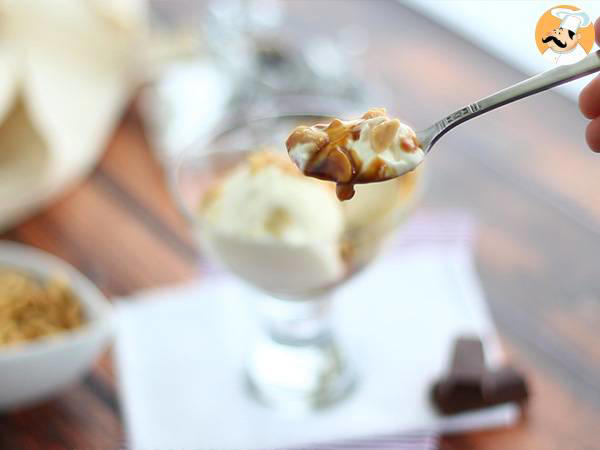 Sundae, sladká americká zmrzlina