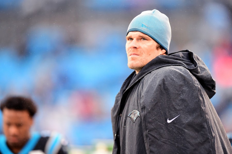 Fmr. Panthers tight end mourns death of brother after cancer battle