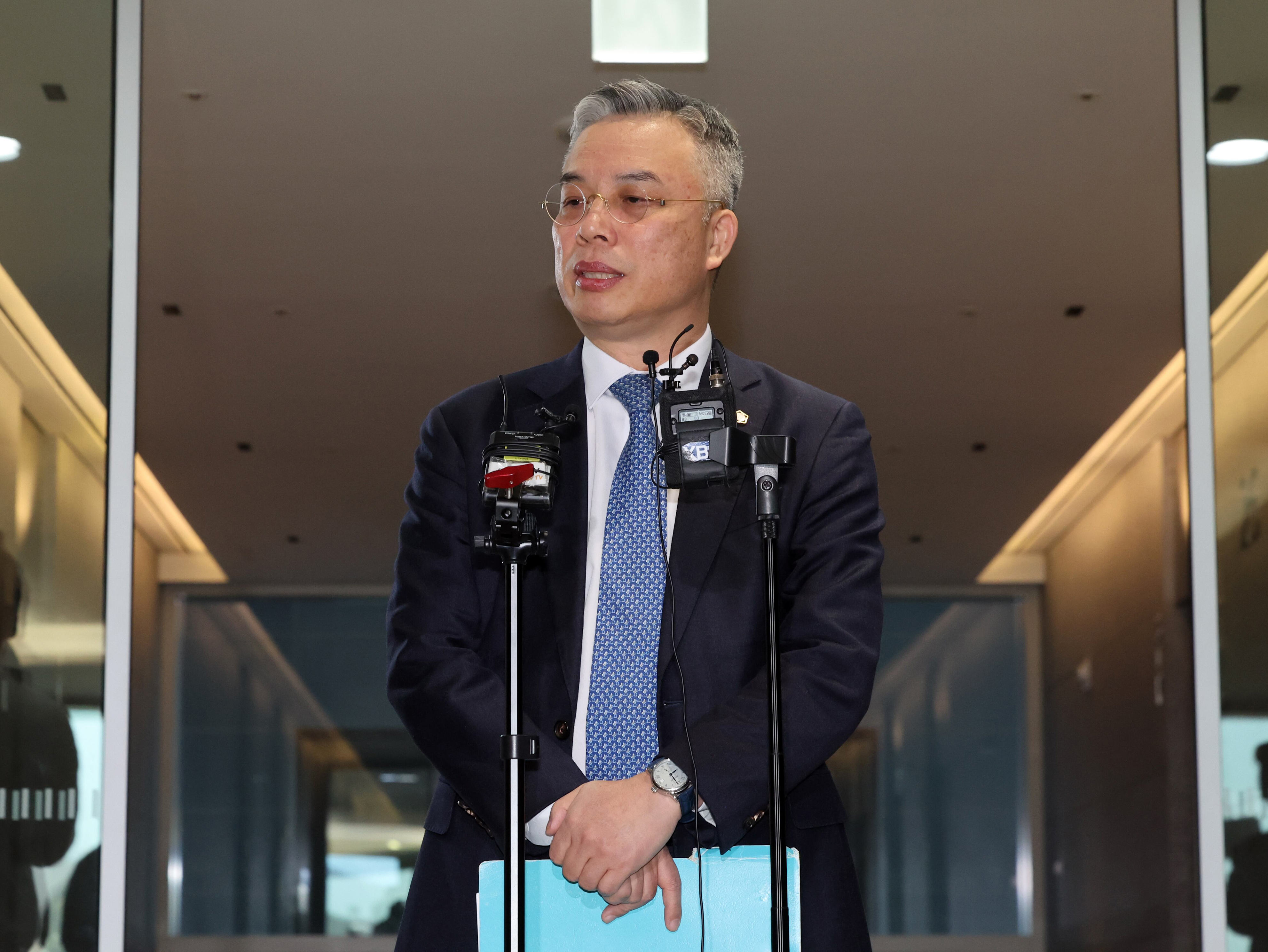 Special prosecutor Kwon stresses need for insurrection, martial law probe