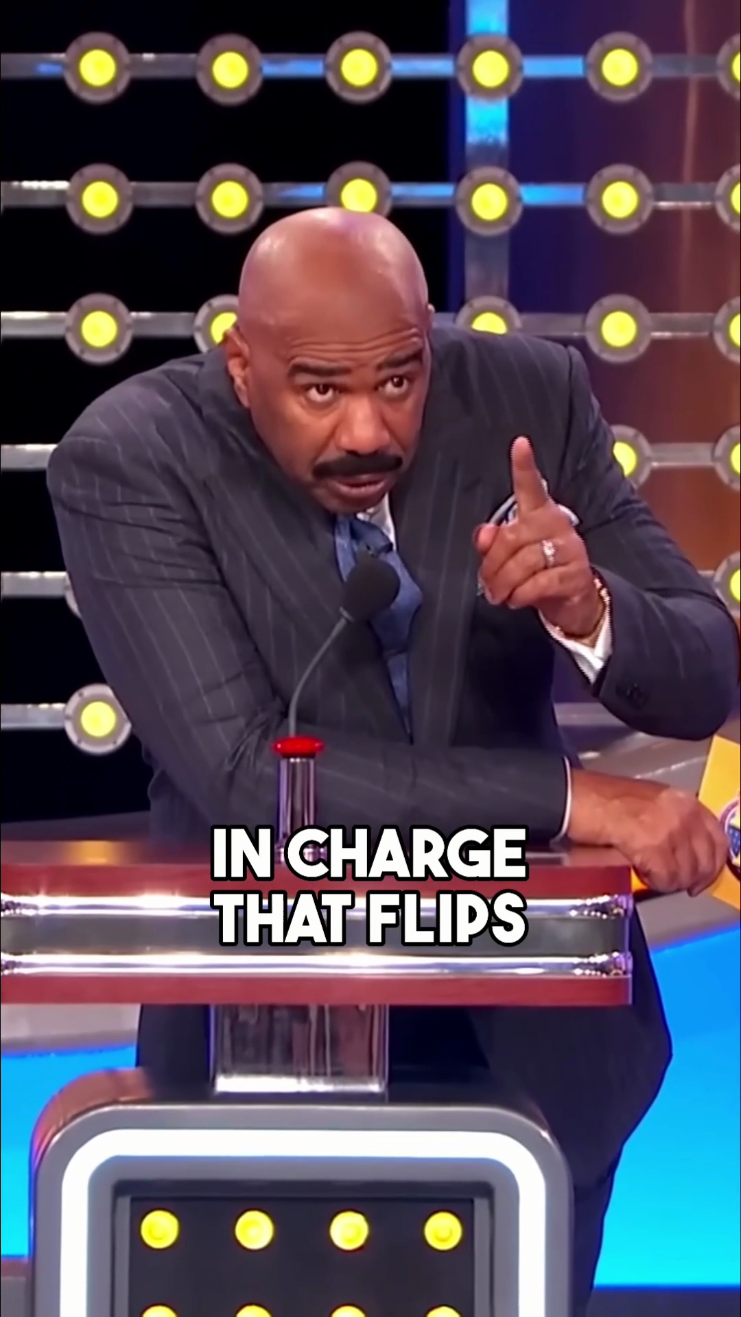 Steve Harvey calls out the producers after this Family Feud question