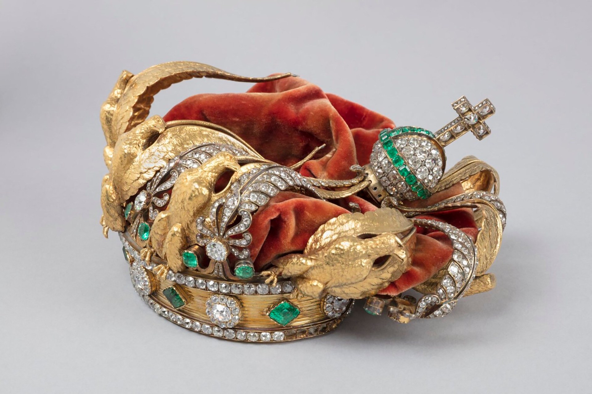 Crown of Napoleon III’s wife left badly deformed after heist on the Louvre