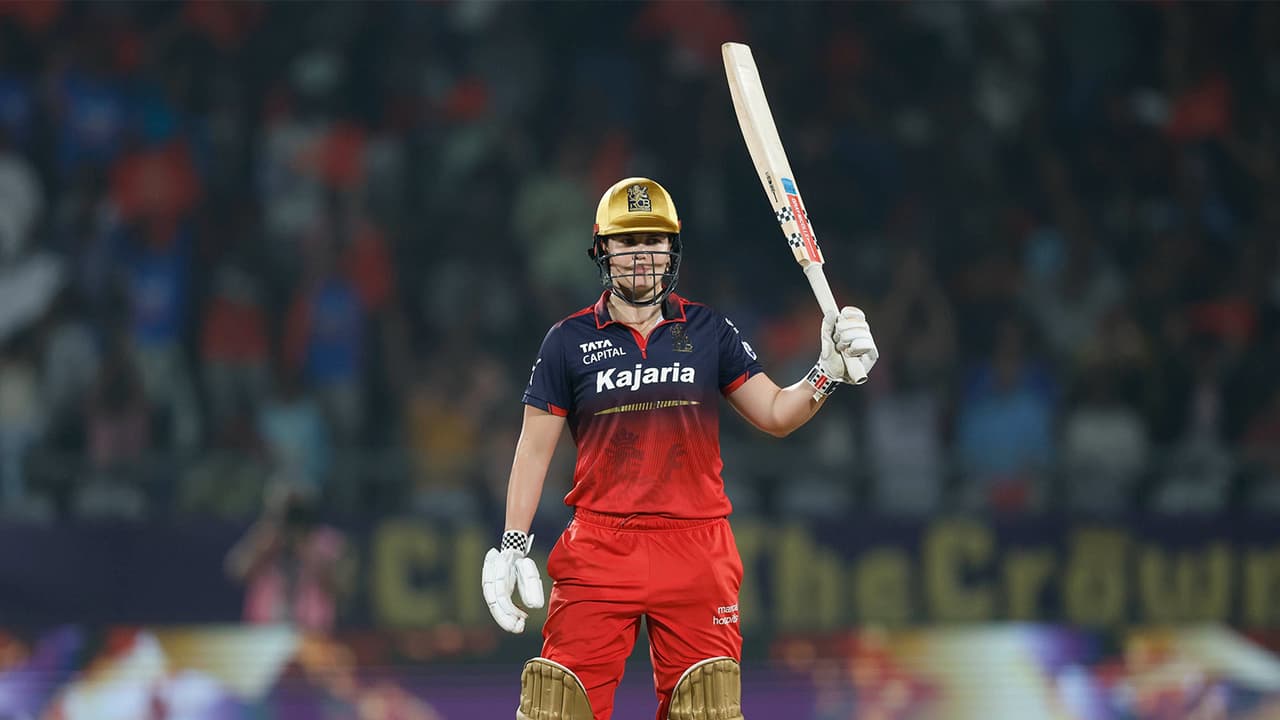 WPL final: Mandhana praises Bell, Voll for RCB's second title win