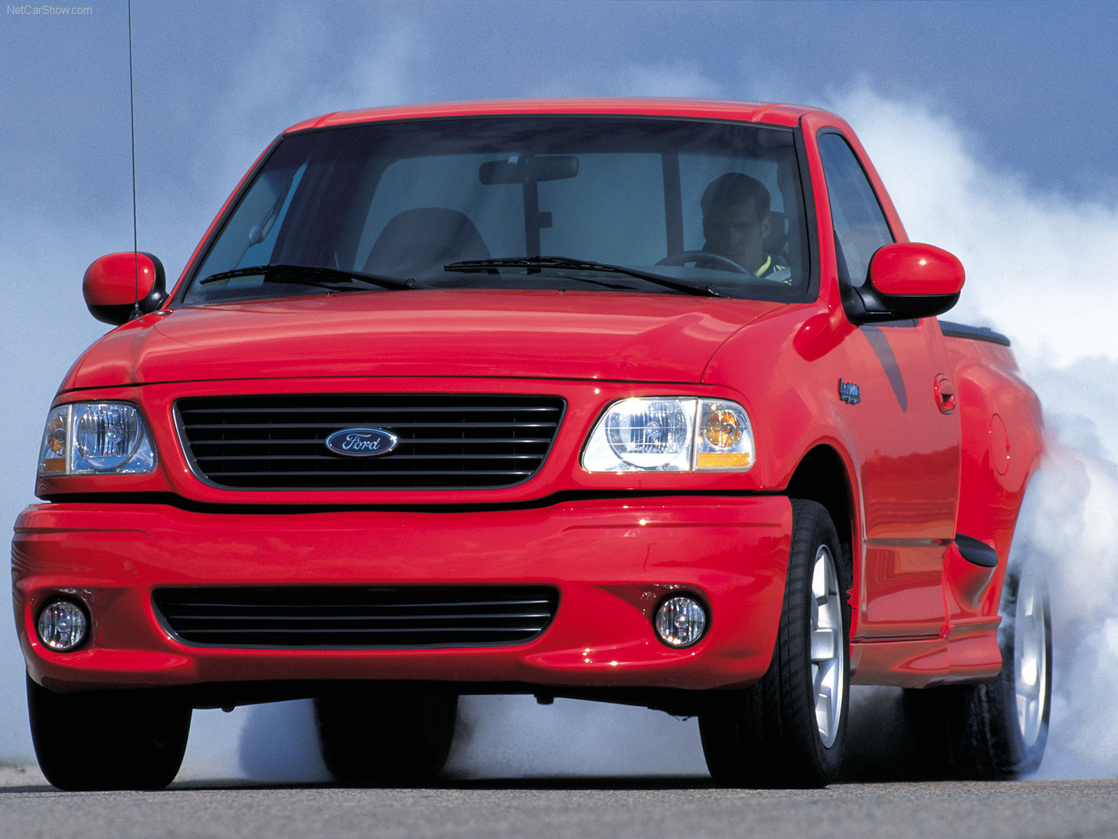 Younger buyers dig Ford’s 1999-2004 supercharged Lightning