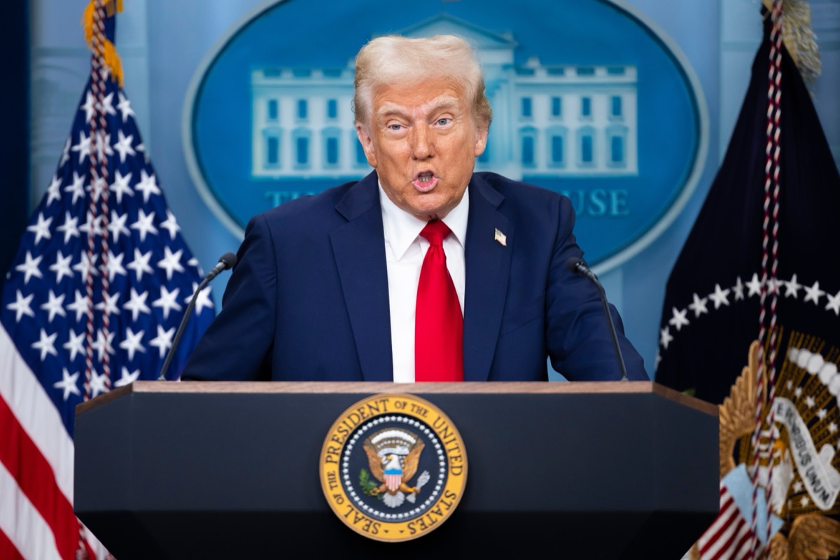 Trump announces May 17 ceremony to "rededicate" America to God