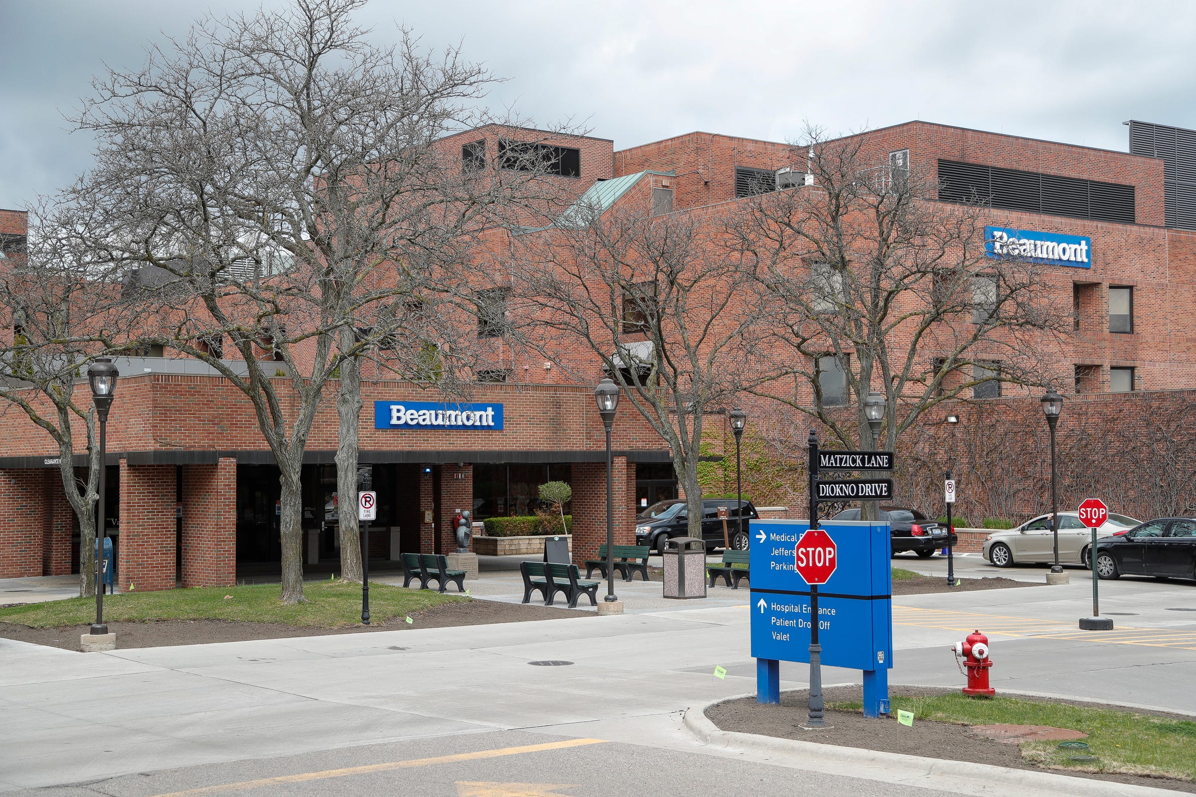 Lawsuit alleges bedbugs bit woman at Grosse Pointe Hospital