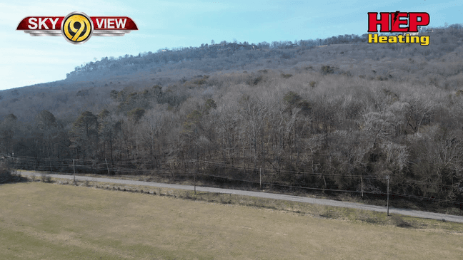 'No gondola' signs spread across Lookout Mountain as Rock City proposal ...