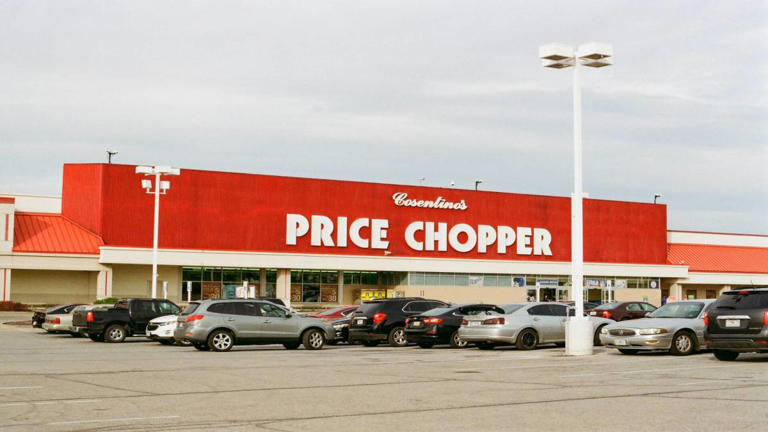 Cosentino's Price Chopper closes a location for the first time
