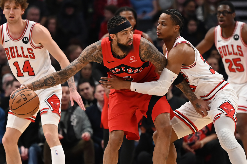 Brandon Ingram scores 33 points as Raptors beat new-look Bulls 123-107