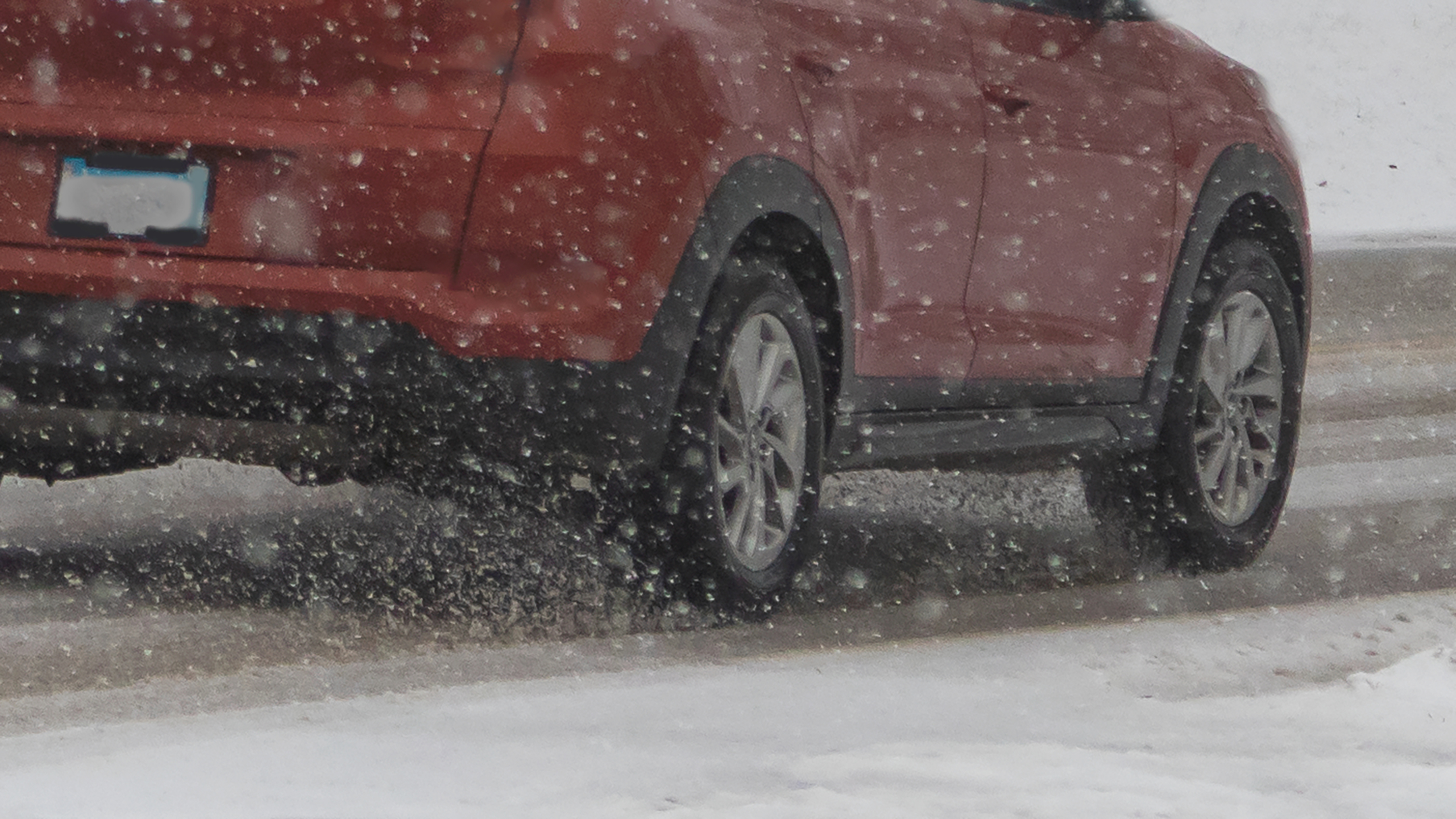 Freezing drizzle, bursts of snowfall expected cause ‘messy' Friday commute