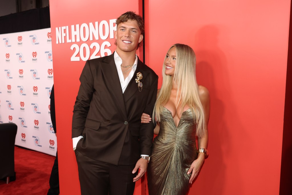 Jaxson Dart, Marissa Ayers stun together at 2026 NFL Honors red carpet