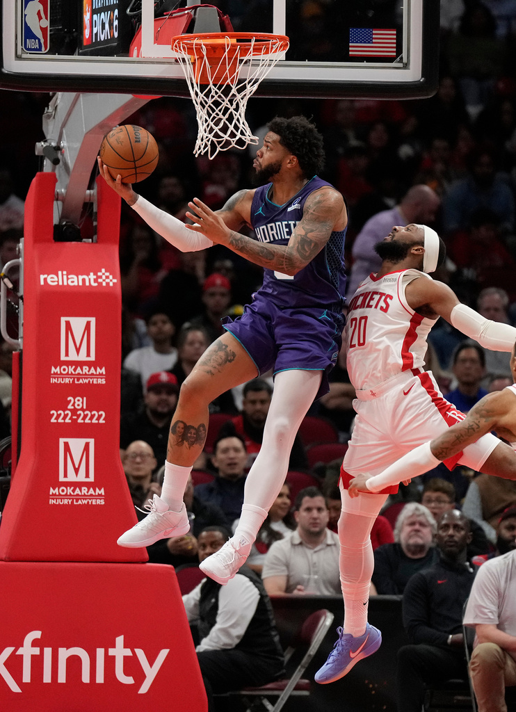 Hornets extend winning streak to 8 games with 109-99 victory over Rockets